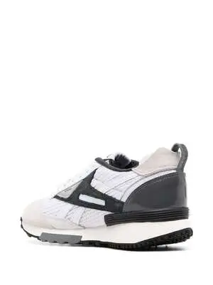REEBOK Lx 2200 Low-top Sneakers