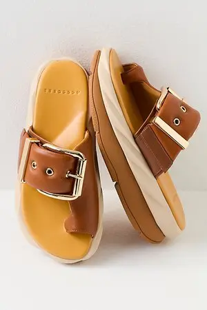 4CCCCEES Buckle Platform Sandals Brown