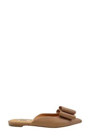 ZIGI Finland Pointed Toe Mule - Natural
