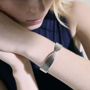 John Hardy Carved Chain Twisted Bangle