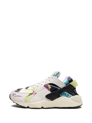 Nike Air Huarache Se Pixel Sneakers