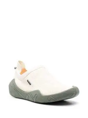 Stone Island Logo-patch Leather Slip-on Sneakers
