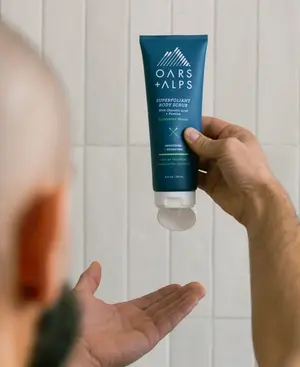 OARS + ALPS Superfoliant Body Scrub
