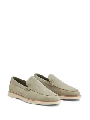 Magnanni Beignet Suede Loafers