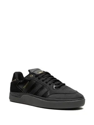 Adidas Tyshawn Low Top Sneakers - Black