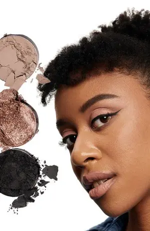 MADLUVV Mineral Vault Eyeshadow Palette