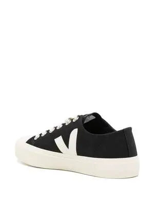 VEJA Wata Ii Sneakers - Black