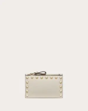 Valentino Garavani Rockstud Grainy Calfskin Cardholder With Zip Light Ivory