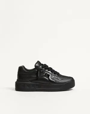 Valentino Garavani One Stud Xl Nappa Leather Low-top Sneakers - Black