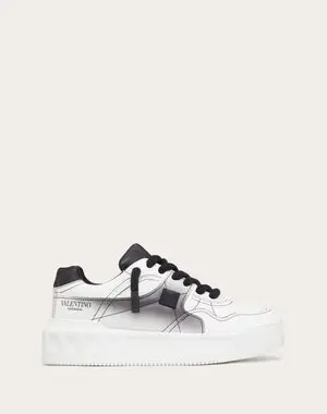 Valentino Garavani Valentino Garavani ONE STUD XL Nappa Leather Low-Top Sneakers White/ Black