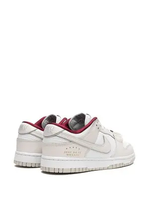 Nike Dunk Low Just Do It Sneakers - White/team Red/photon Dust/phantom