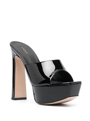 LE SILLA Resort Sandals - Black