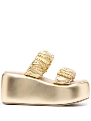 LE SILLA Aiko Wedge Sandals