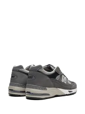 NEW BALANCE 991 Low-top Sneakers - Grey