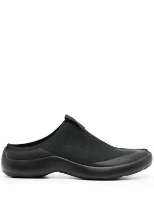 TABI FOOTWEAR Tabi-toe Mules