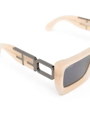 Off-White Boston Logo-plaque Sunglasses - Neutrals
