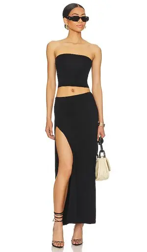 INDAH Minimal Bandeau Top