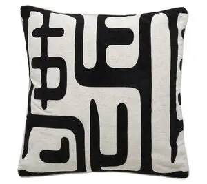 SAFAVIEH Maize 18' X 18' Pillows