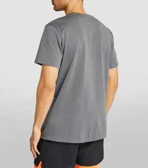 Under Armour Embroidered Logo T-shirt
