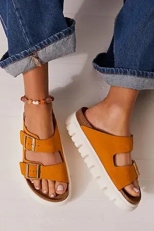 BIRKENSTOCK Arizona Chunky Sandals Apricot Suede