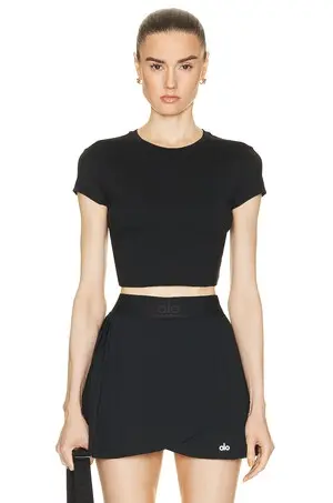 Alo Yoga Soft Crop Finesse Short Sleeve Top - Black