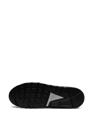 Nike Max Ivo Sneakers - White