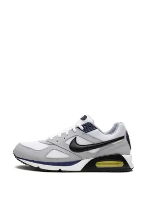 Nike Max Ivo Sneakers - White