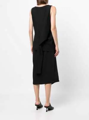 Goen.j Asymmetric Sleeveless Top - Black