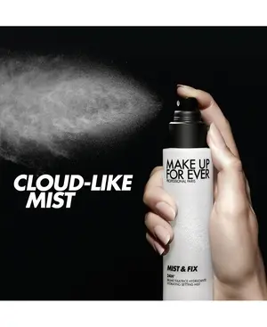 MAKE UP FOR EVER Mist & Fix 24h Hydrating Setting Mist