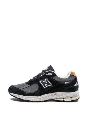 NEW BALANCE 2002r Low-top Sneakers - Black