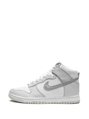 Nike Dunk High Sneakers - White