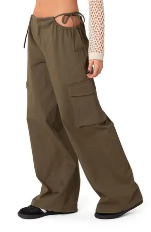 EDIKTED Carlo Low Rise Cargo Pants