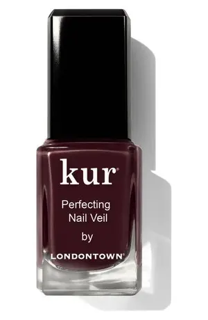 LONDONTOWN Perfecting Nail Veil Polish - Cherry Cola Tint