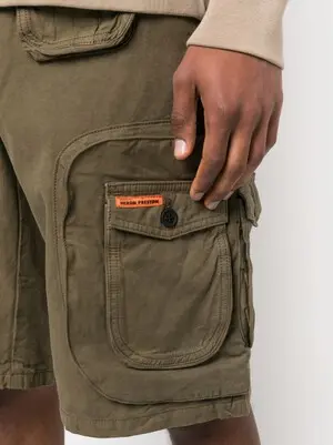 Heron Preston Logo-patch Cargo Shorts - Green