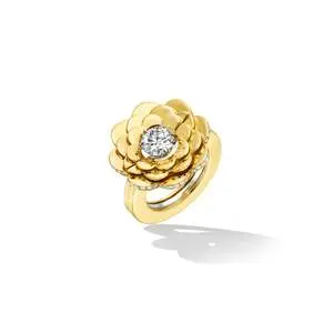 CADAR Tu Trio 18k Yellow Flower Engagement Ring | Flower Ring Enhancer
