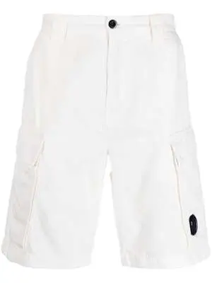 C.P. COMPANY Logo-plaque Cargo Shorts - White