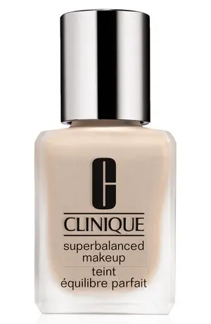 CLINIQUE Superbalanced Makeup Liquid Foundation Fair