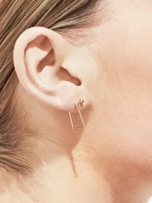 Shihara 18kt Yellow Twist Square 02 Single Earring
