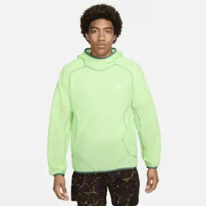 Nike Acg "wolf Lichen" Mid-layer Top - Green