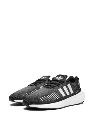 Adidas Swift Run 22 Low-top Sneakers - Black