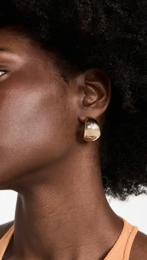Shashi Kasumi Hoop Earrings