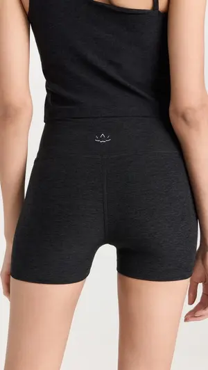 Beyond Yoga Spacedye Run Shorts - Darkest Night