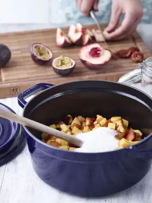 STAUB Cocotte Rotonda Pan