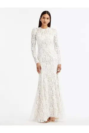 Oscar De La Renta Gardenia Lace Open Back Gown