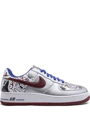 Nike Force 1 Premium Lebron Sneakers