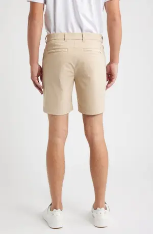 Mizzen+main Helmsman Flat Front Golf Shorts - Hummus