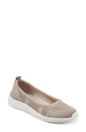 Easy Spirit Round Toe Sneakers For Women