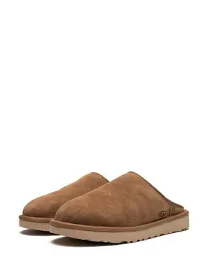 UGG Classic Slip-on Slippers - Brown