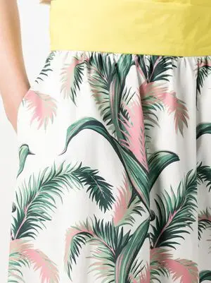 Maison Kitsuné Leaf-print Tiered Skirt