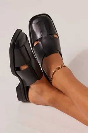 VAGABOND SHOEMAKERS Brittie Mules